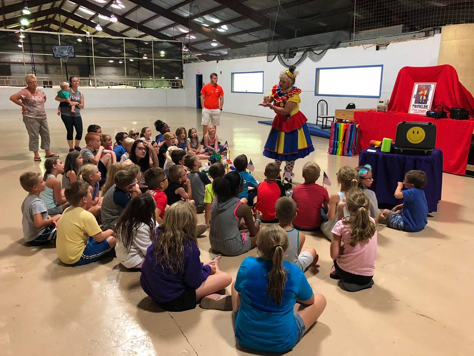 Twinkles the Clown – Christian County YMCA